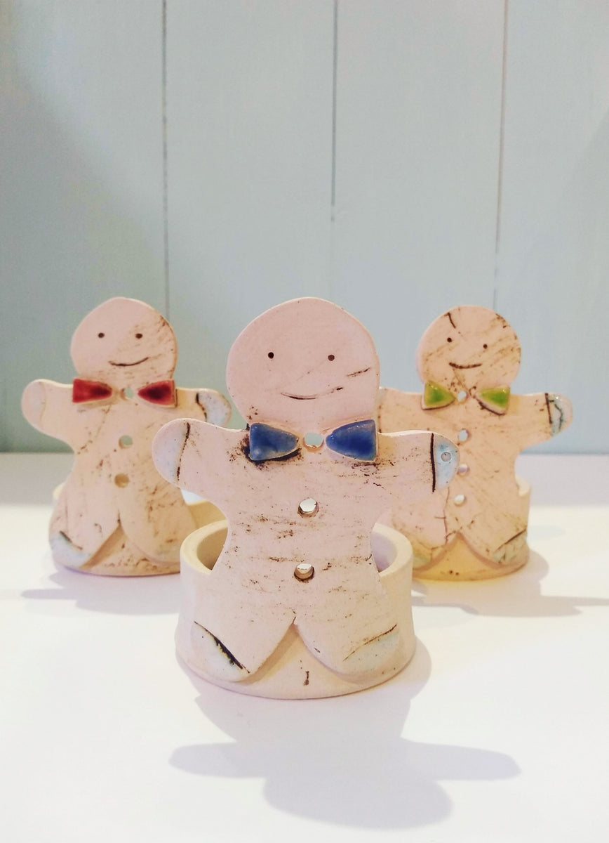 Iveta Goddard Gingerbread Man Tealight Holder – Atishoo Gallery